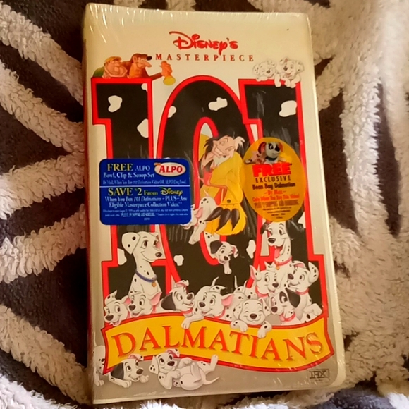 Disney | Other | New With Tags Unopened Disney Masterpiece 1 Dalmatians ...